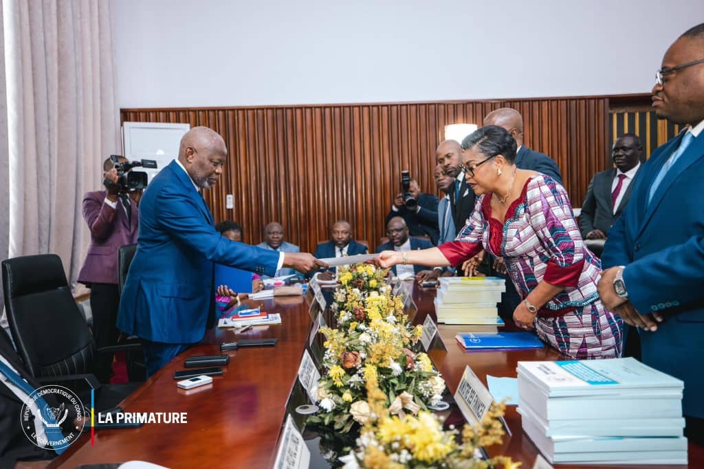 RDC : Le gouvernement dépose un budget 2026 de 20,3 milliards USD à l ...